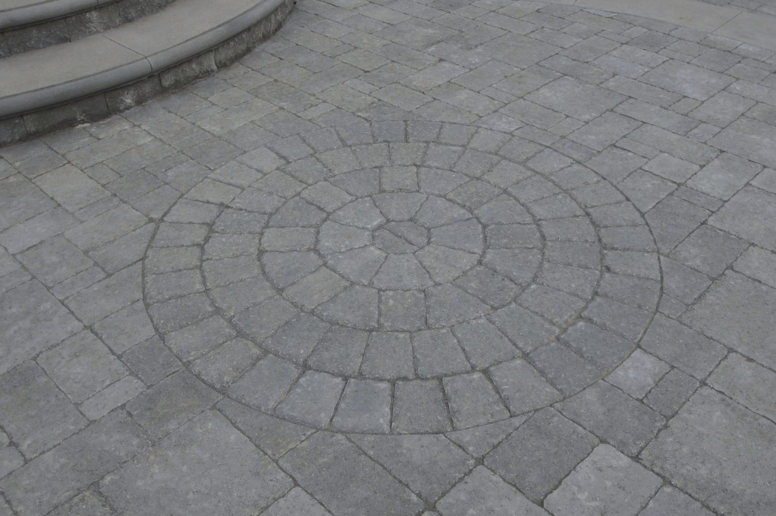 This rotunda design typically incorporates sleek, simple materials like ...