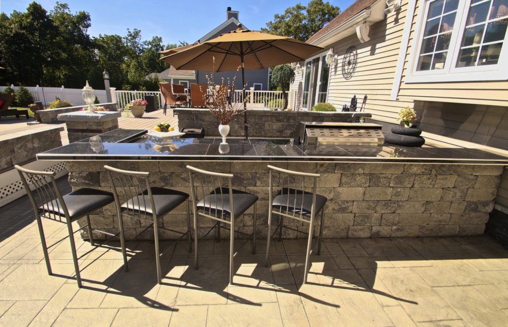 Outdoor Entertaining Spaces including bars and seating
